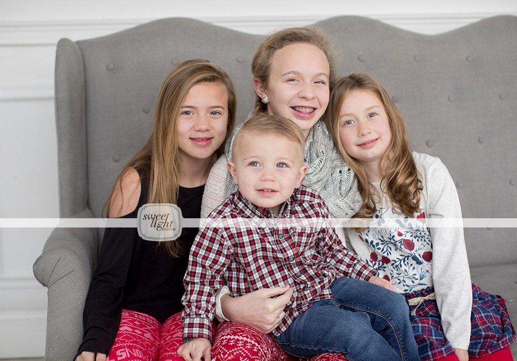 Group Hug { Family Photography Studio in Twin Cities } - {Sweet Light ...