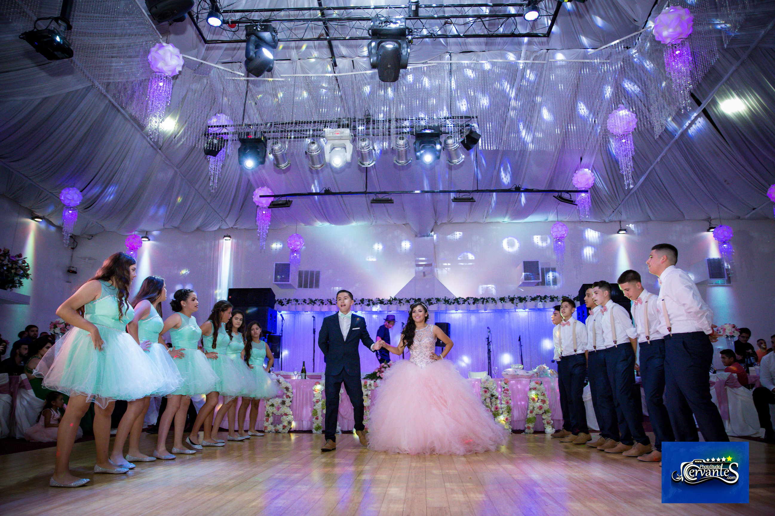 GALLERY - Salon Brandy