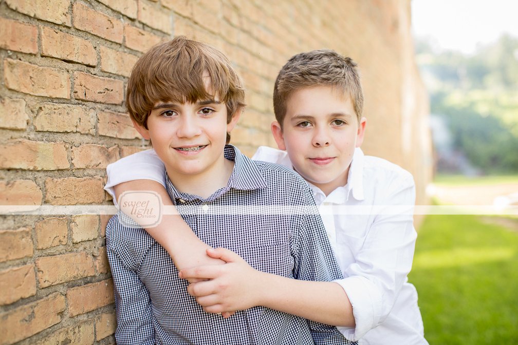 Mama's Boys { Family Portrait Photographer } - {Sweet Light Studio ...
