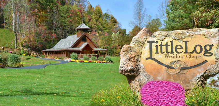 Home - Gatlinburg's Little Log Wedding Chapel