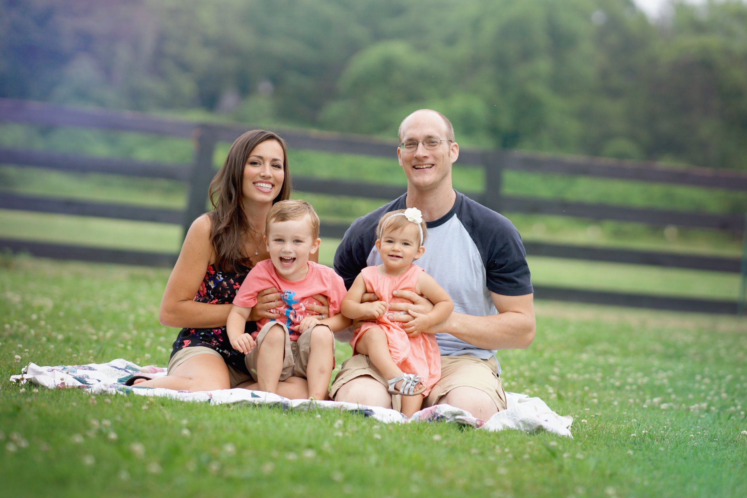 The Hasselbeck Family (Cincinnati Family Photographer) - Anne Gregoire ...