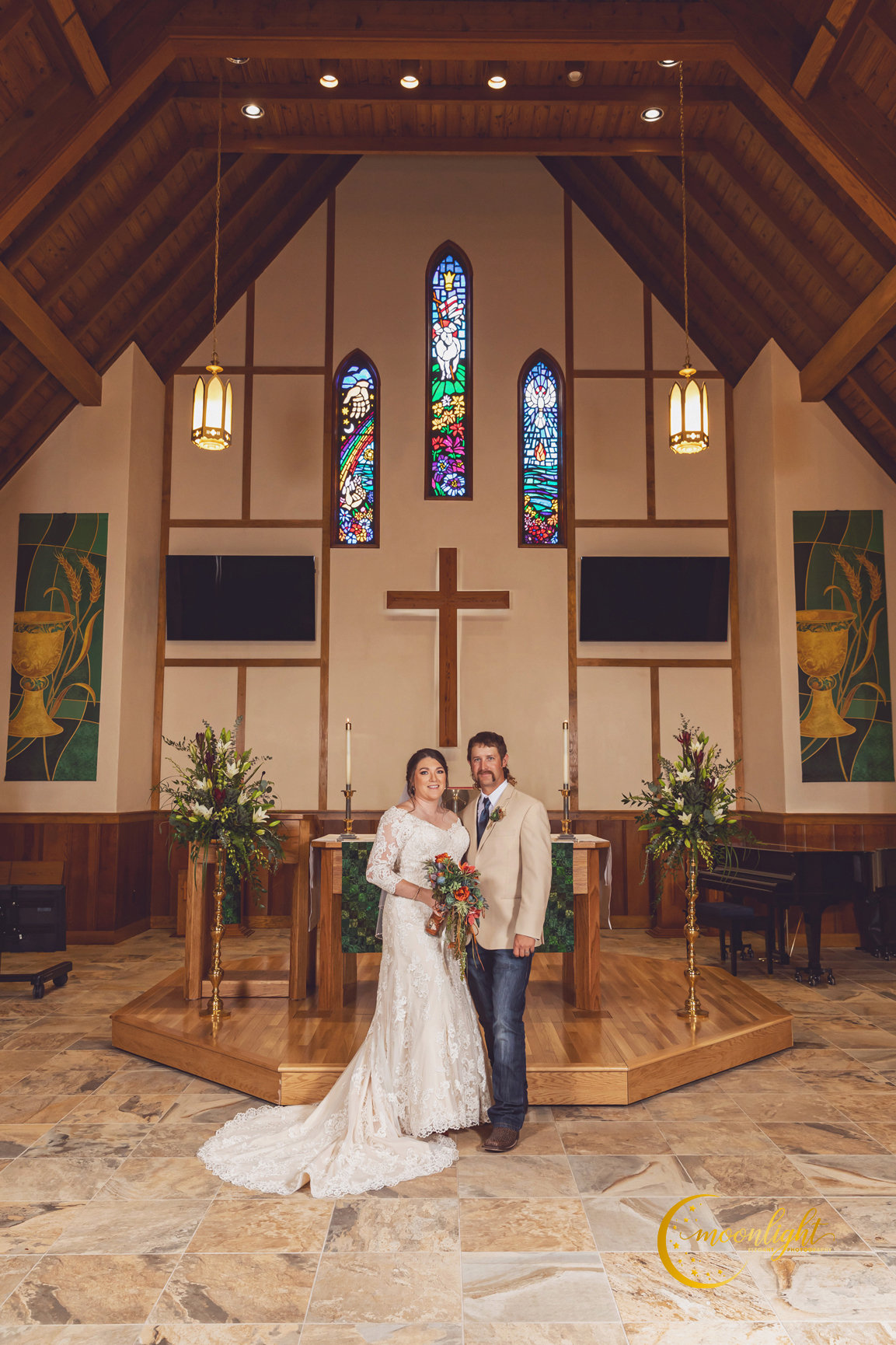 Shiner Texas Wedding - Moonlight Elegant Photography