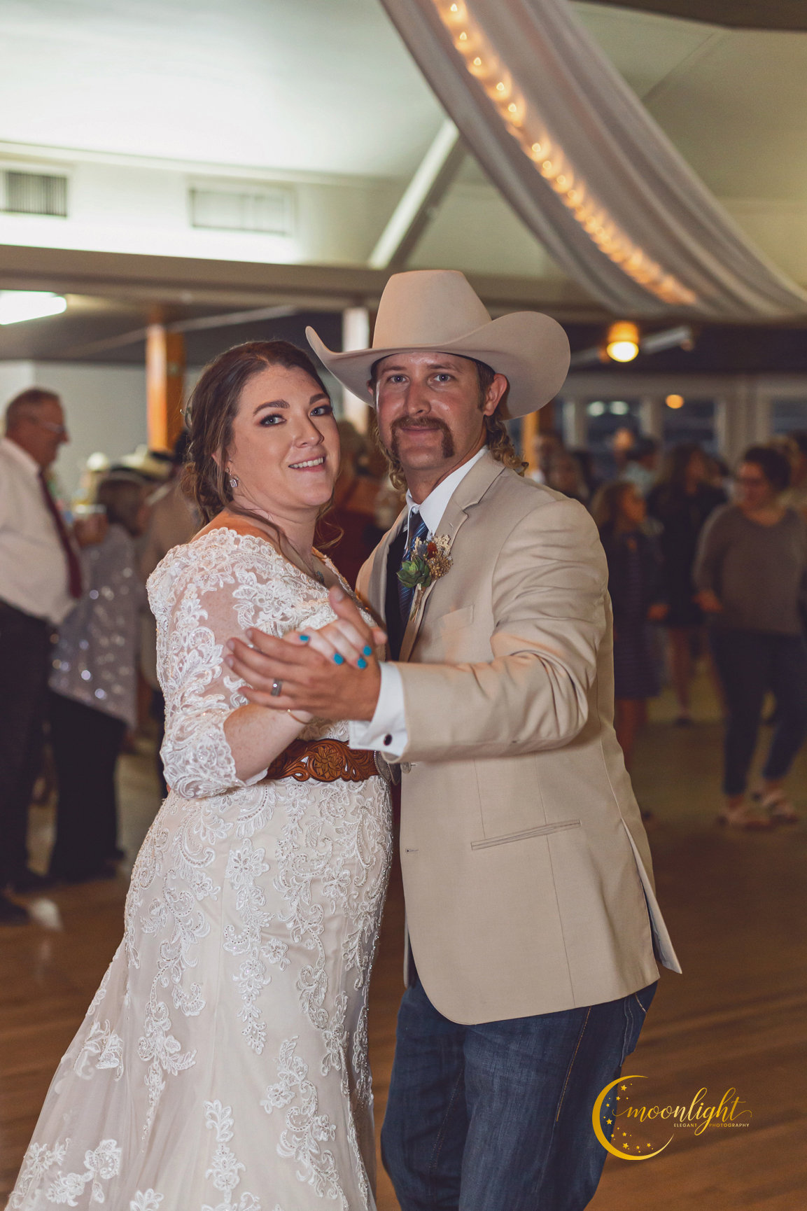 Shiner Texas Wedding - Moonlight Elegant Photography