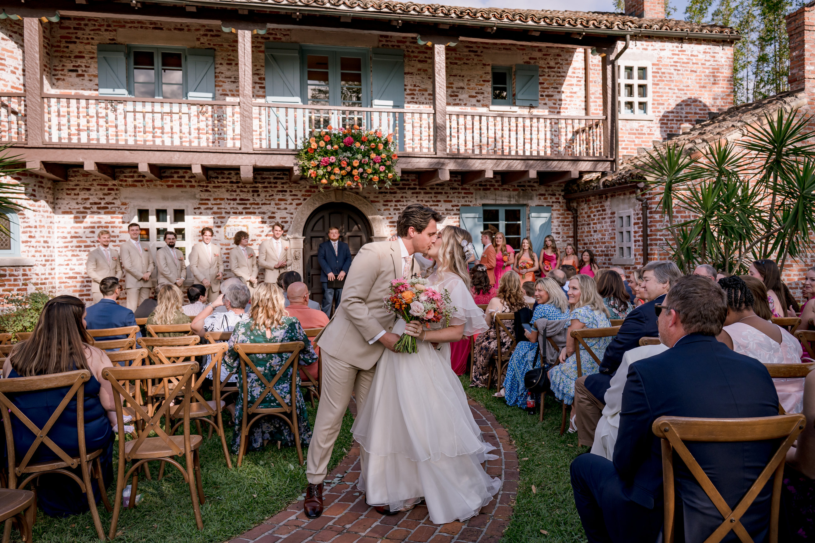 Why Casa Feliz Weddings Are Orlandos Best-Kept Secret