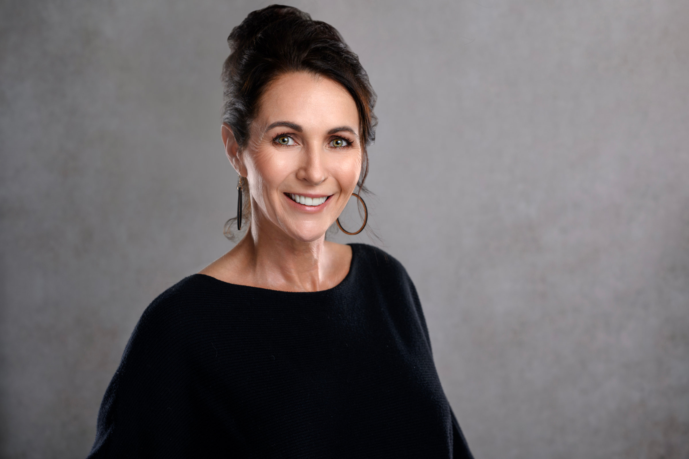 Sarah Ireland Photography Headshots & Branding | Shawnee KS