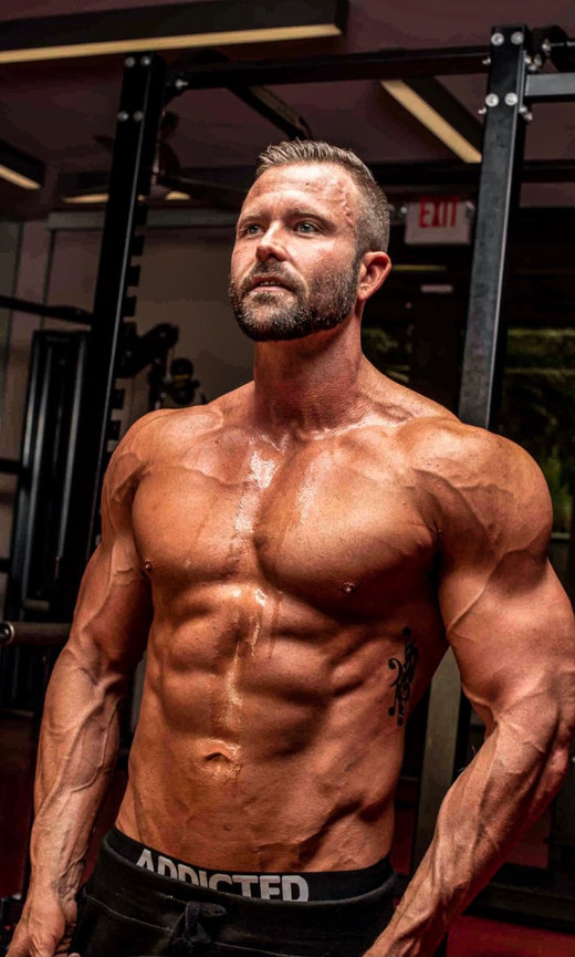 V PHYSIQUE - Daniel Roberts