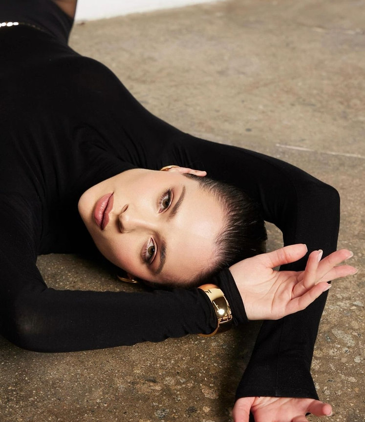 ANASTASIA M - Cyber Shot Studios