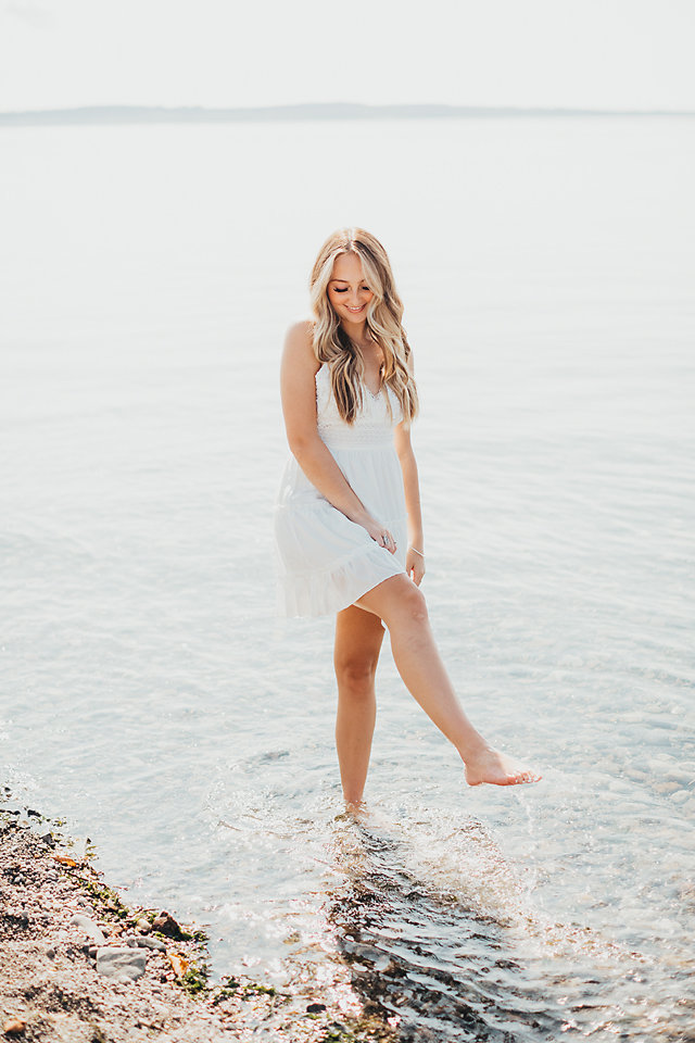 Ellie, Sumner Senior Photographer - Jennifer Tibbetts Photography