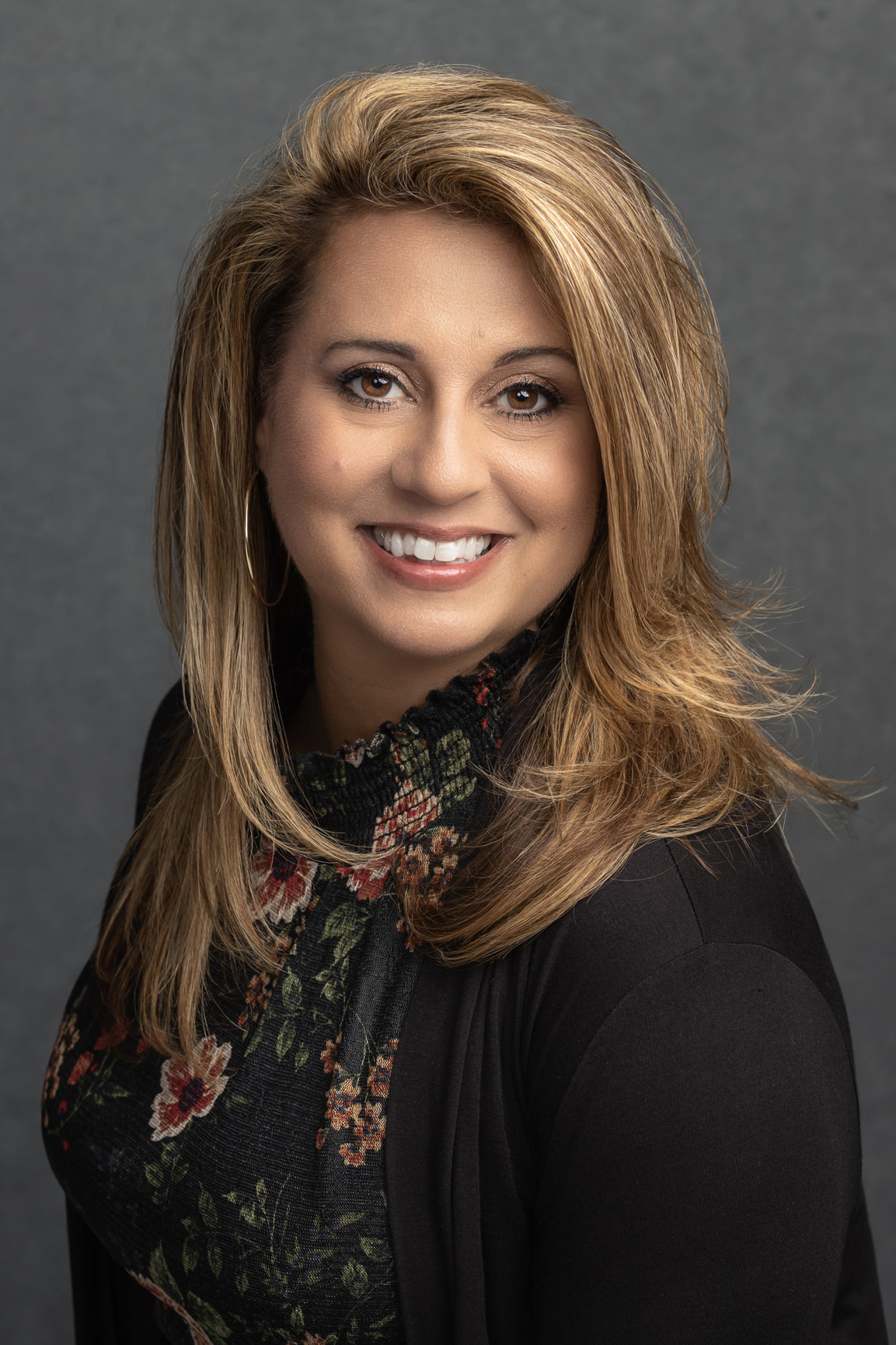 Professional Head Shot Photographer North Alabama, Lisa Jones Photography