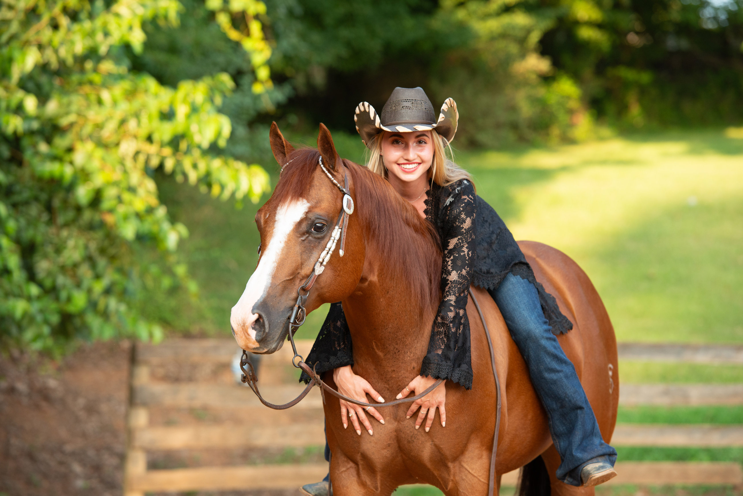 Wedding, Senior & Horse Show Photographer in Butler & Pittsburgh PA