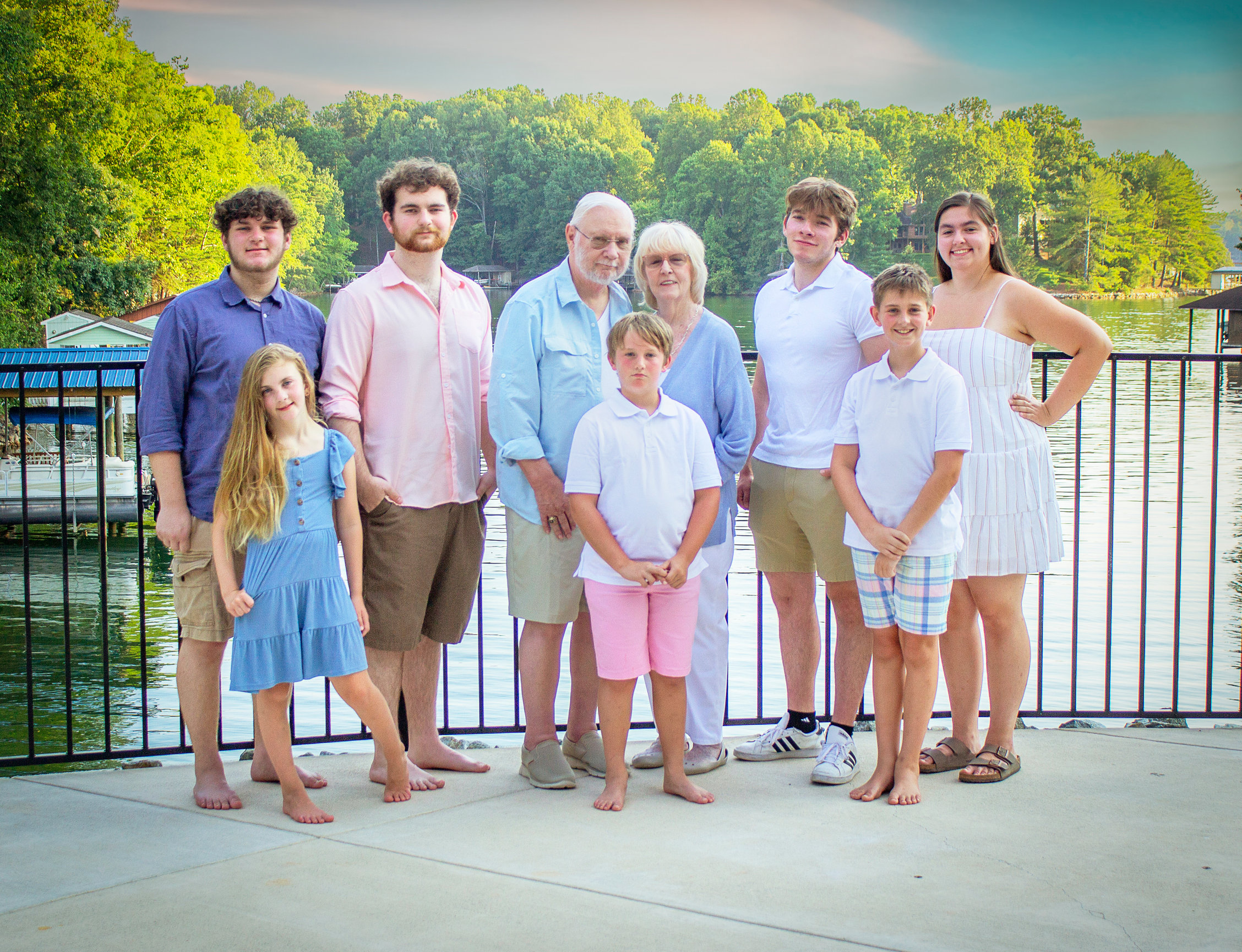 What to Wear for Family Pictures | Rocky Mount VA Photographer Tips