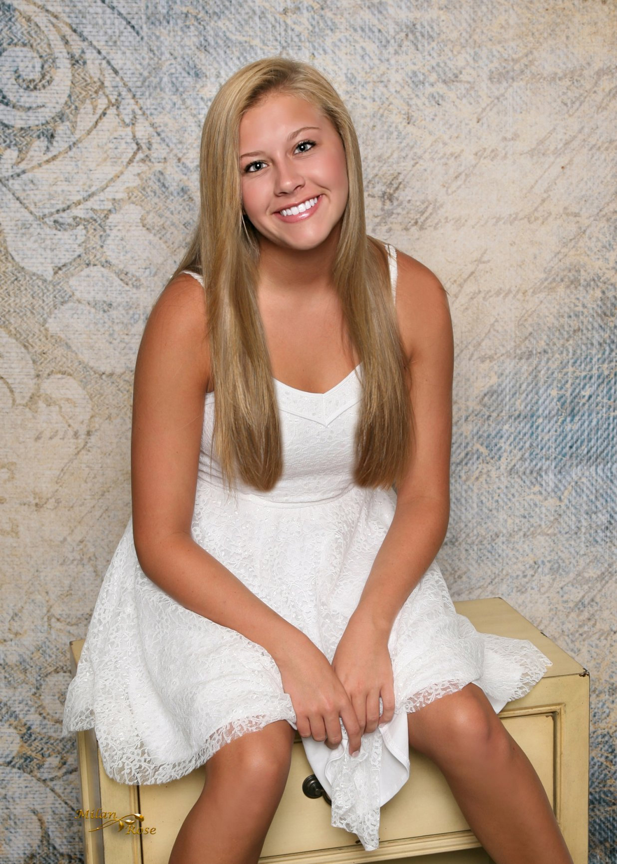 Seniors - Milan Rose Photography