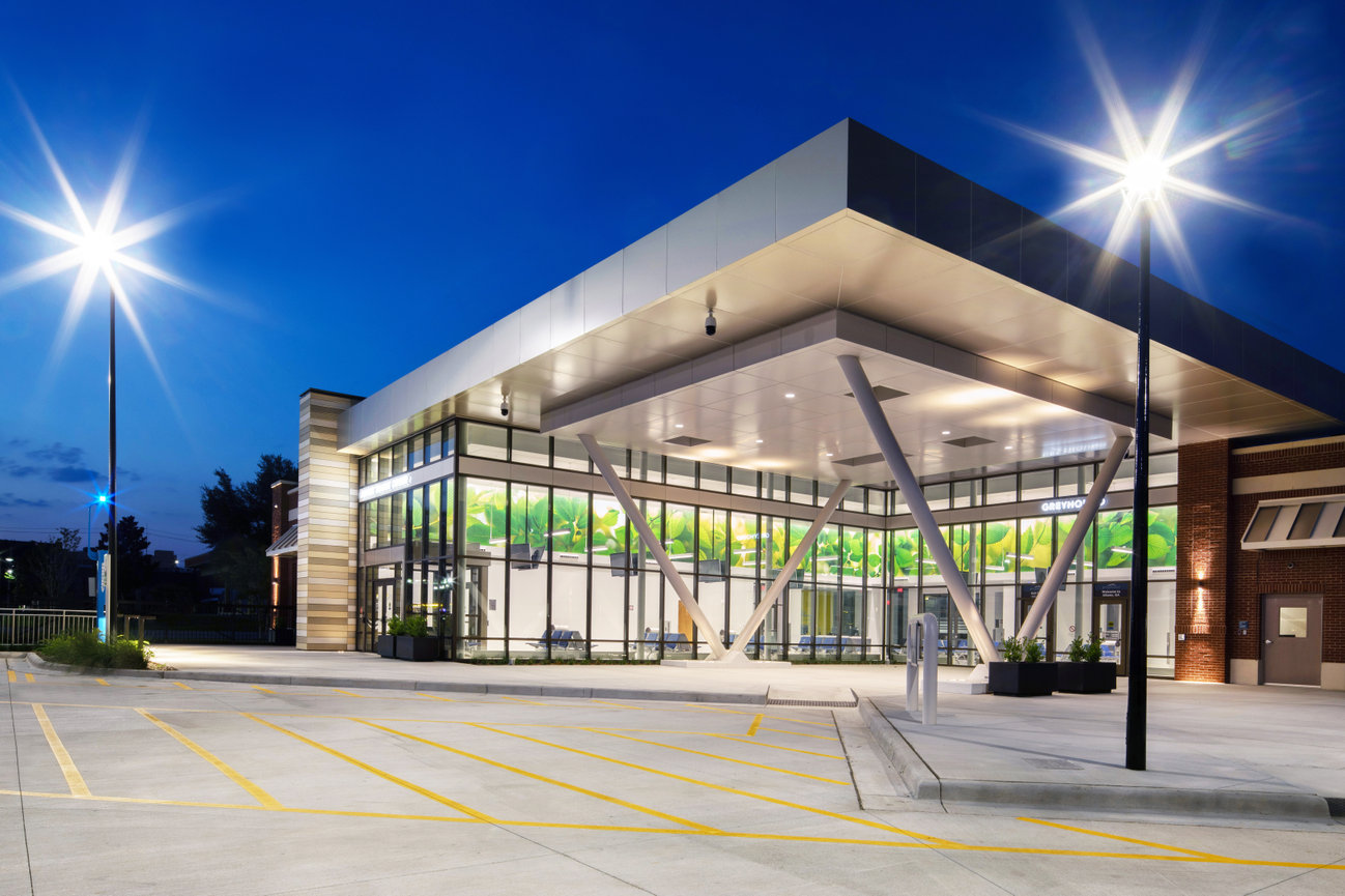 ABOUT - Mason Fischer of Fischer Studios