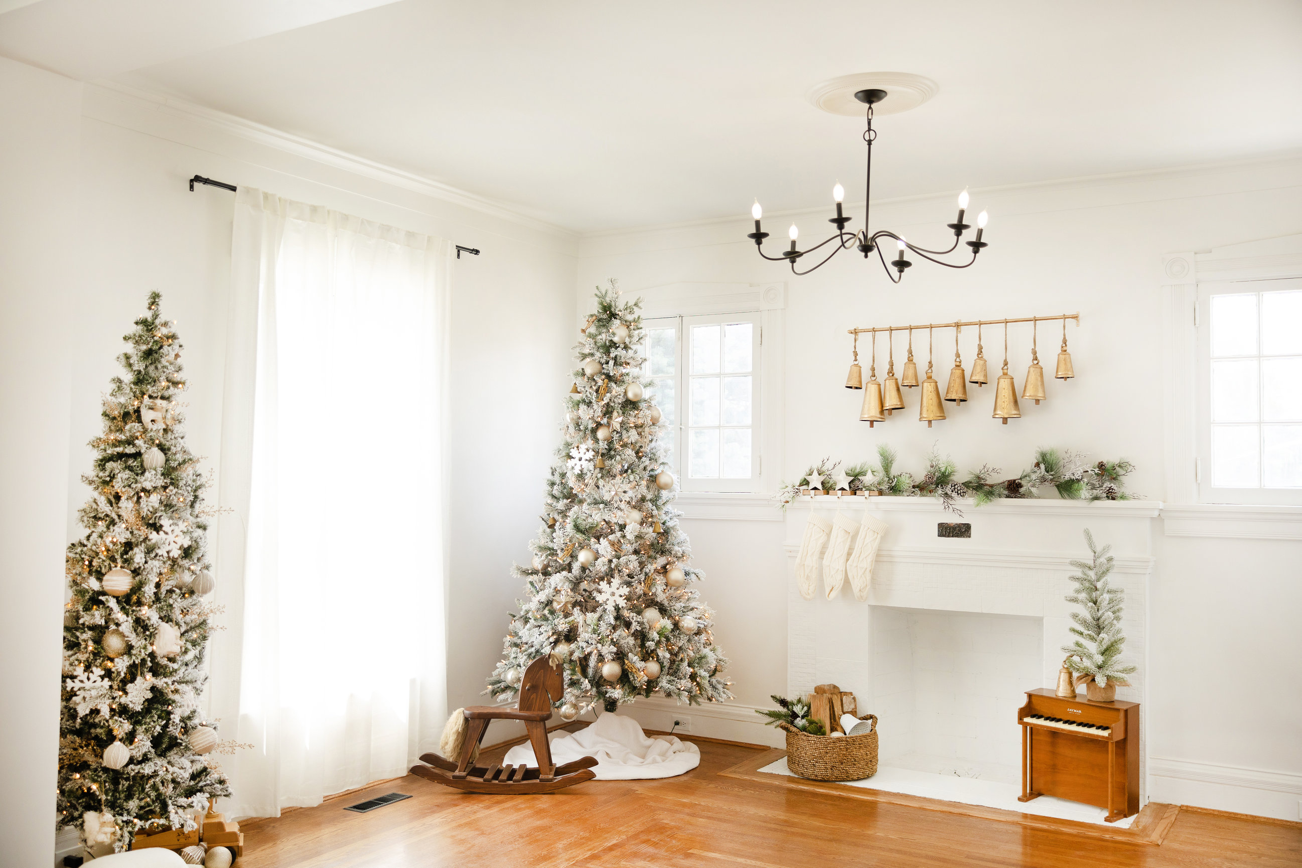 Book a Studio - Second & Main Studios