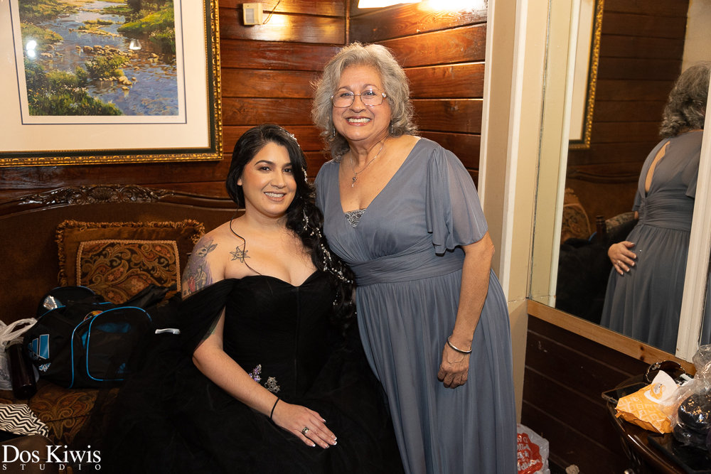 Anita & John Helmkamp Friday the Thirteen, January 2023 - Dos Kiwis ...