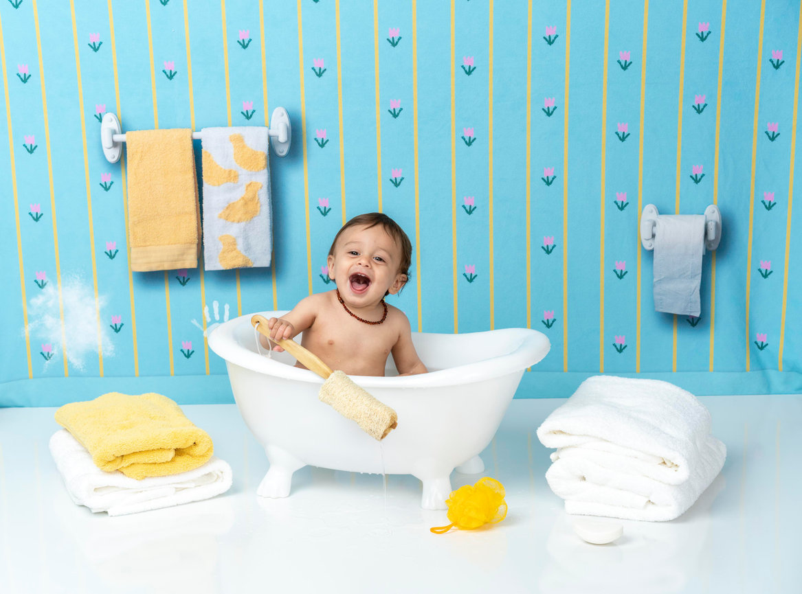 BACKDROPS - BATH SPLASH - Michelle L Pennings