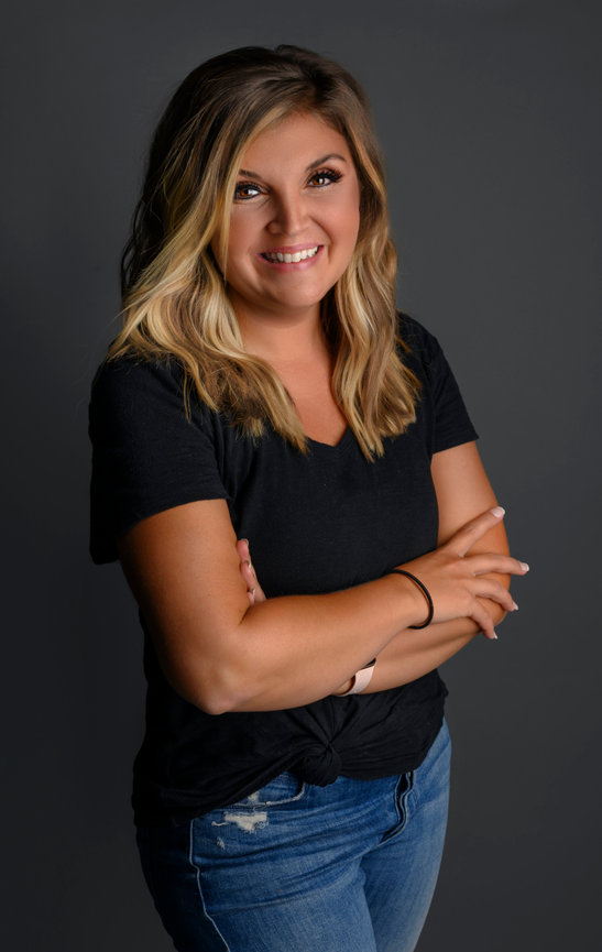 ABOUT - Color Blind Photography