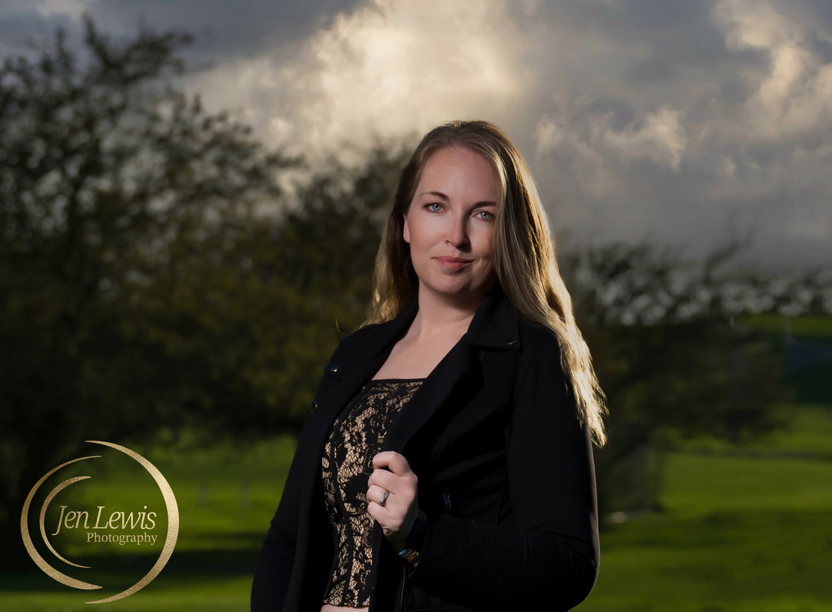 ABOUT - Jen Lewis Photography