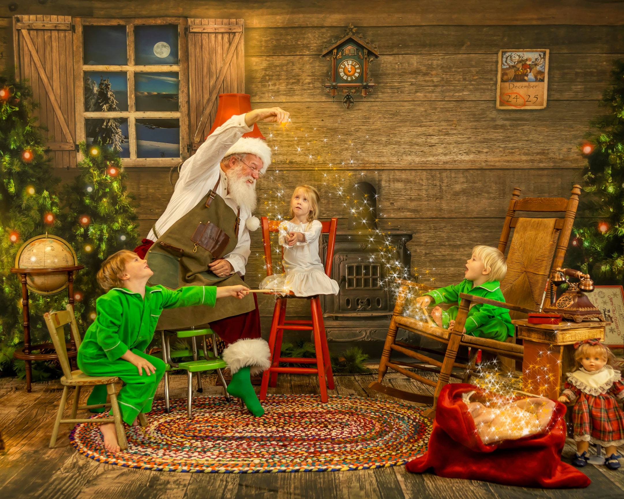 Santa Visits, Play, & Pictures in Appleton, WI | M. C. Kinney Photography