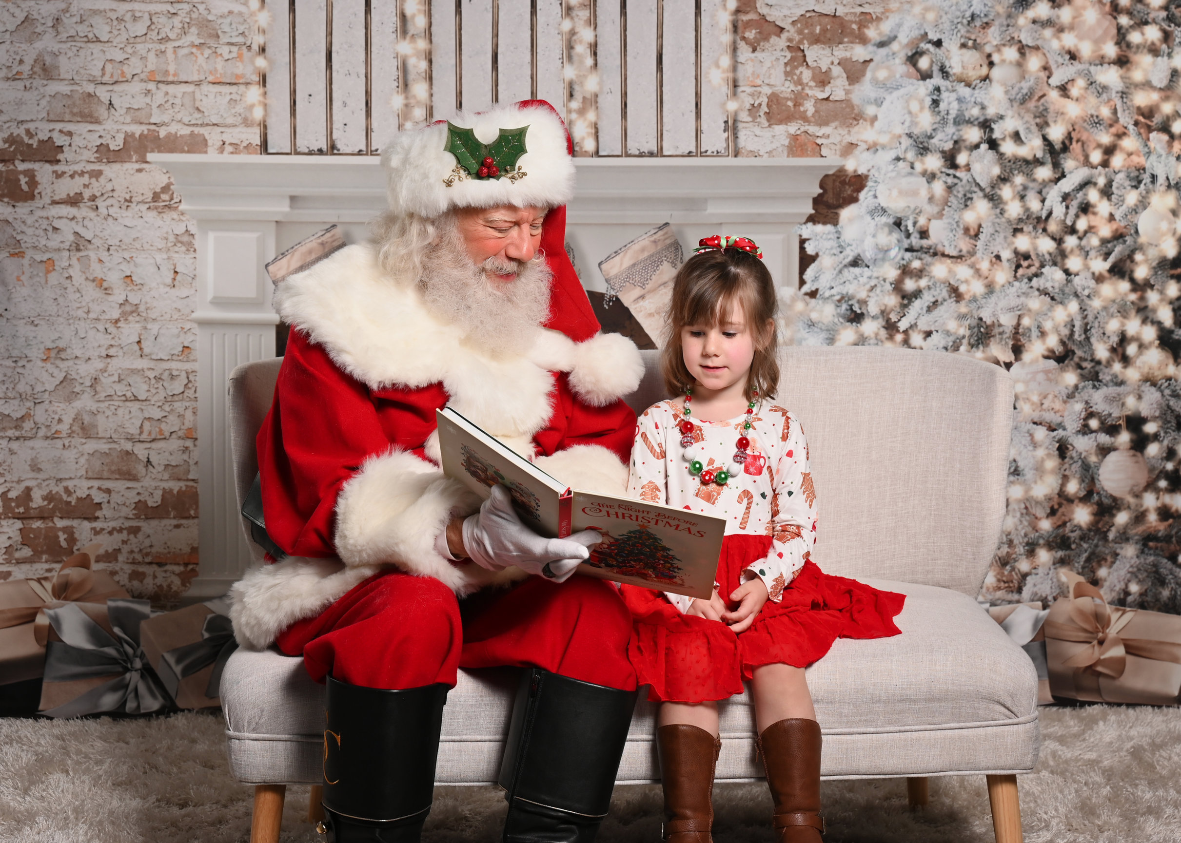 Preparing Your Child For Their Visit With Santa - Lifesong Photography