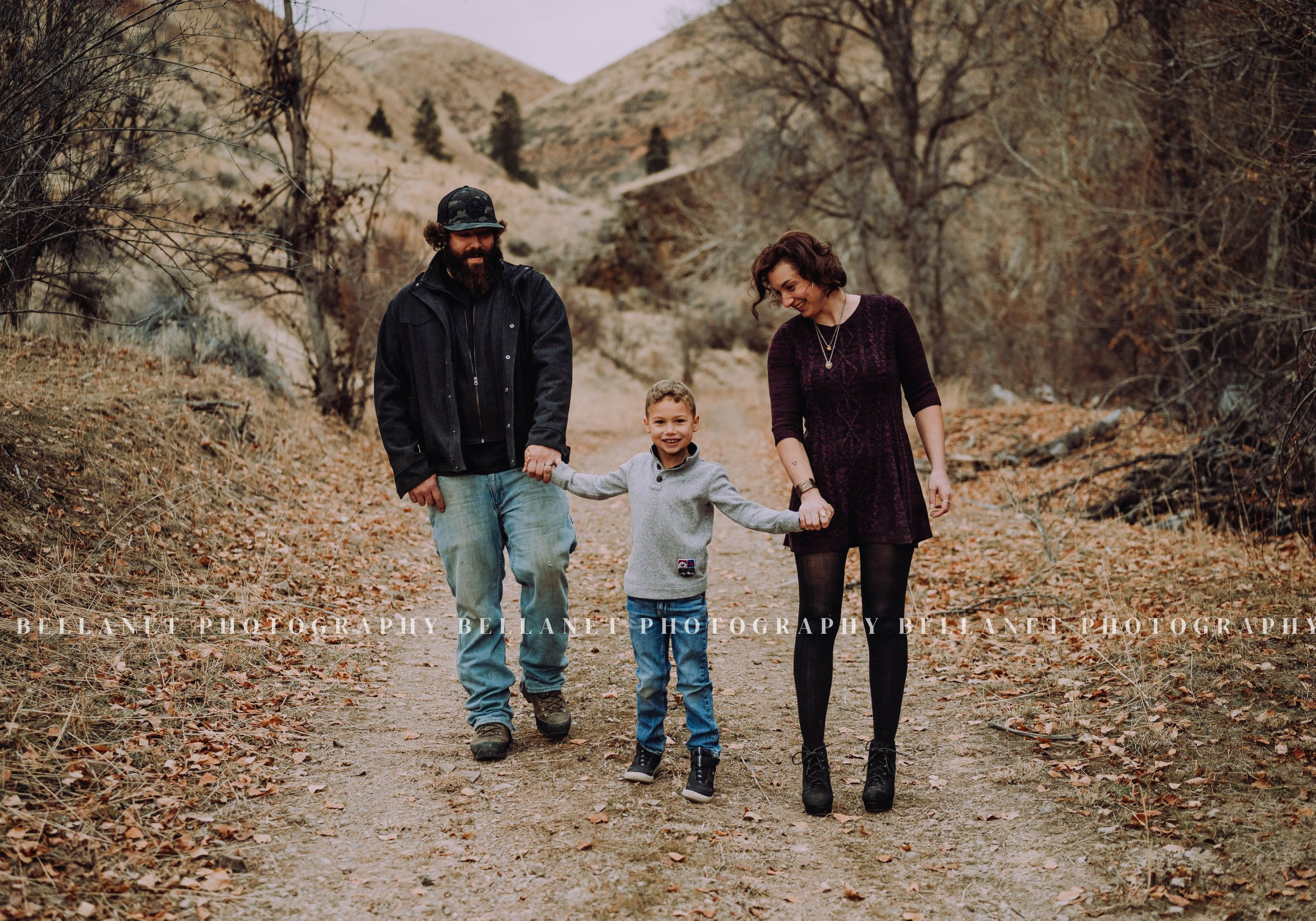 Riggan Family Photos, Salmon Idaho - Bellanet Photography