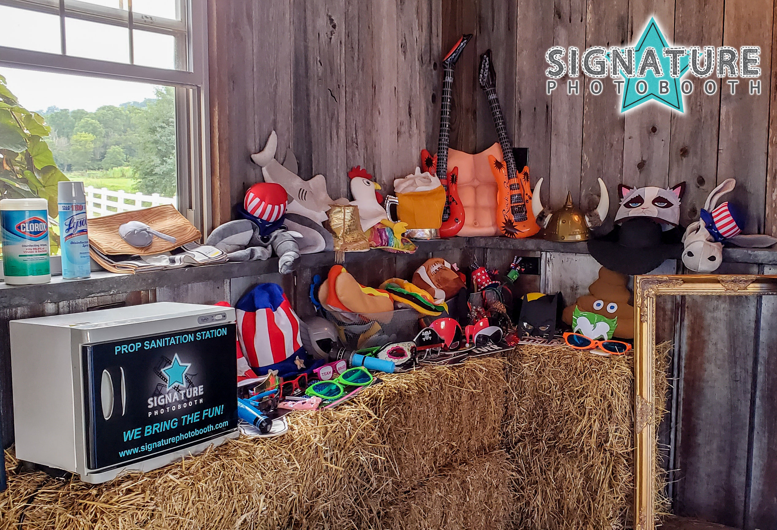 Photo Booth Props | Signature Photo Booth Rentals