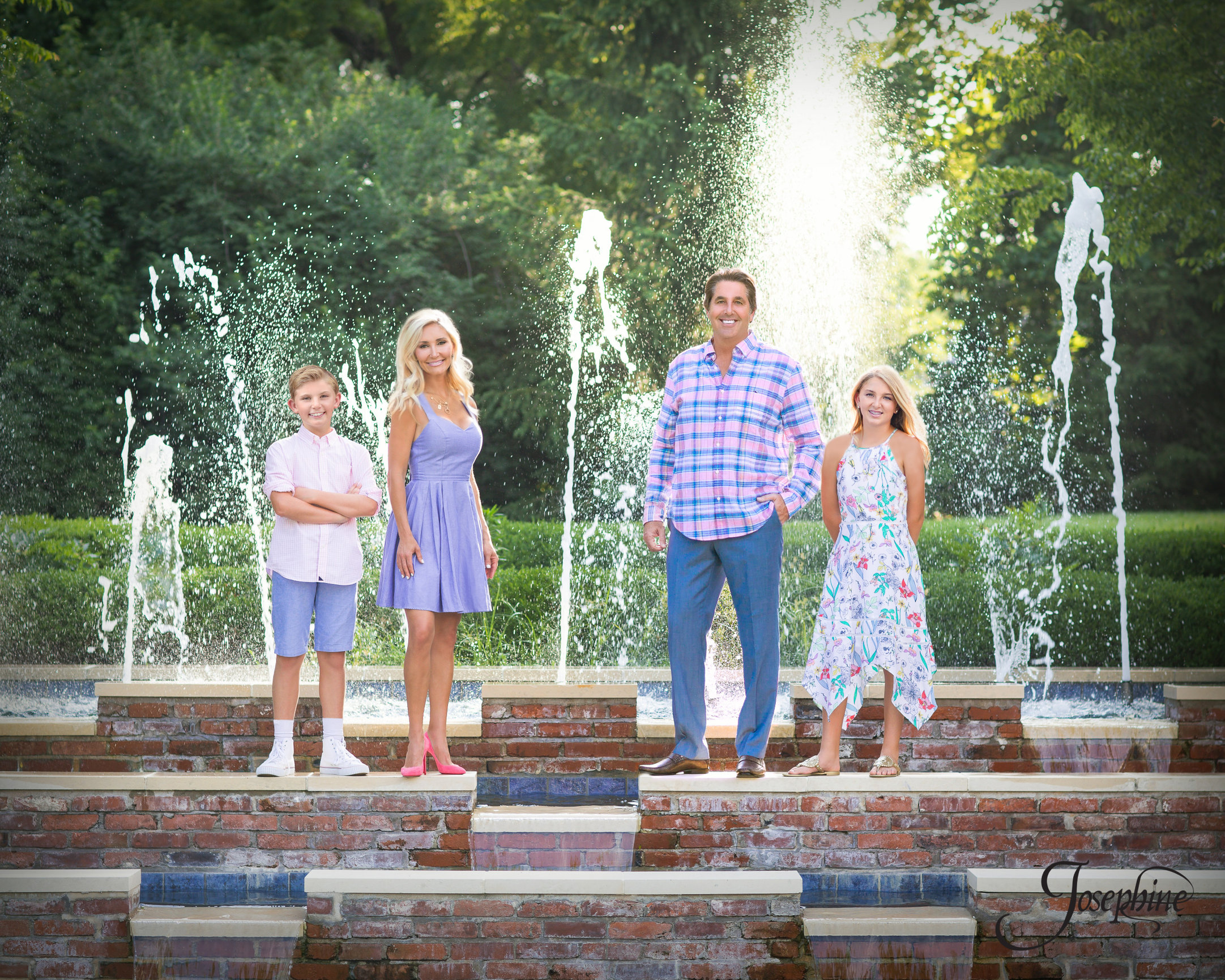 Saint Louis Family Portrait Photographer: The Bahn Poteet Family ...